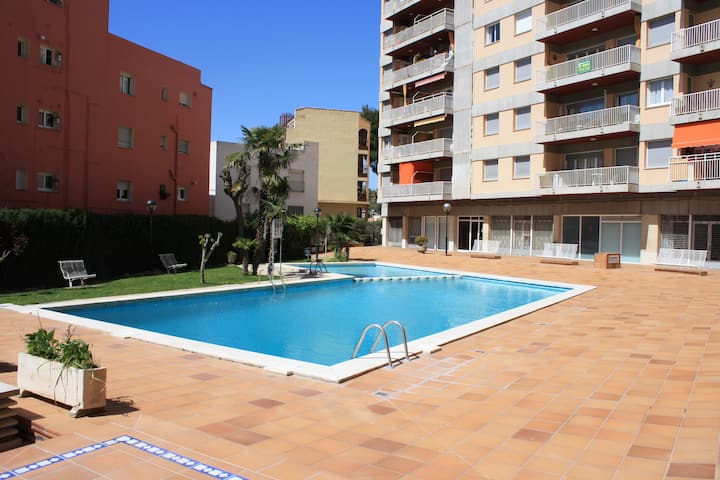 Apartment 3 Minutes From The Beach, Con Wi-fi, Cli - Lloret de Mar