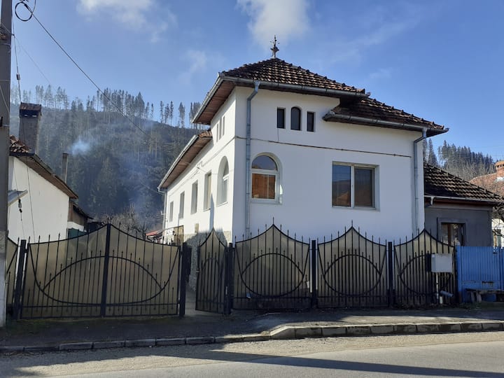 Casa Râușor - Dragoslavele