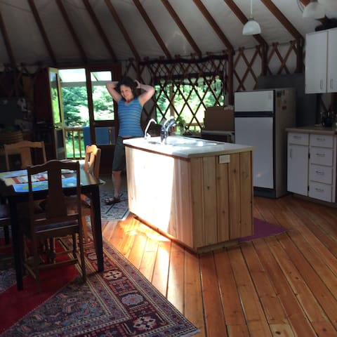 Top 14 Yurts In British Columbia, Canada - Updated 2021 | Trip101