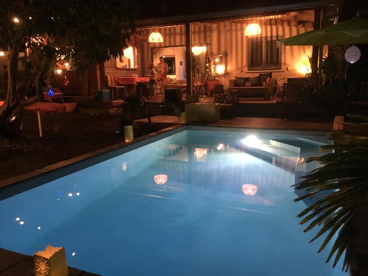 Villa Avec Piscine Et Jardin Tropical - Réunion