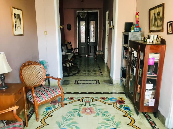 La Habitación. (Centro Histórico Mérida Yucatán) - Mérida