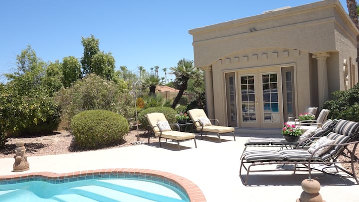 Enchanting Ahwatukee Secret Casita - South Phoenix, AZ