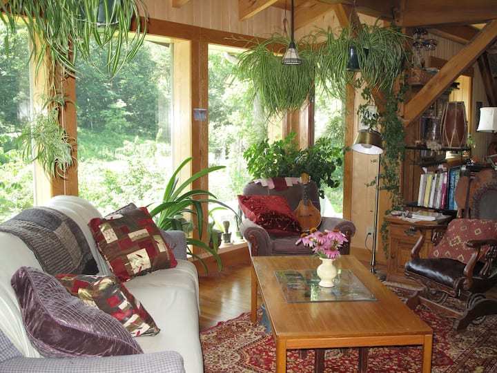 Sophie's Nest - Decorah, IA