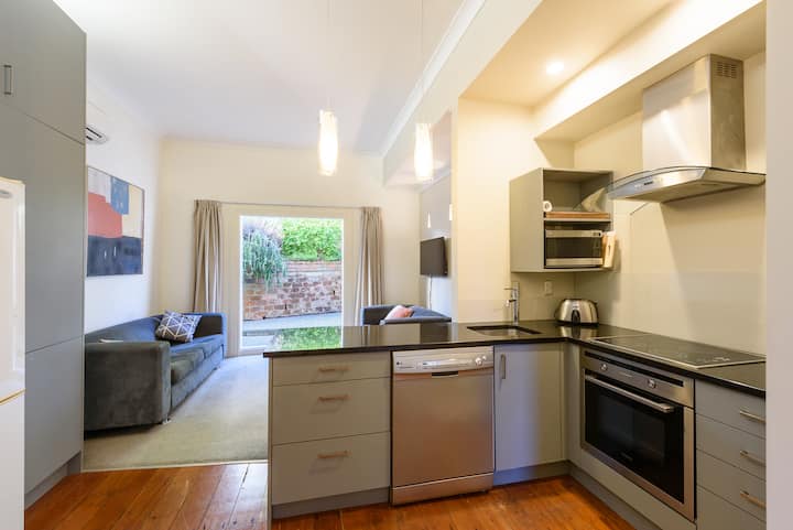 Outstanding Location In Central Wellington - Wellington