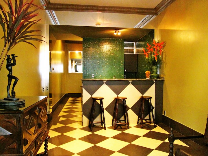 Sleek, Luxurious, In Copacabana - Rio de Janeiro