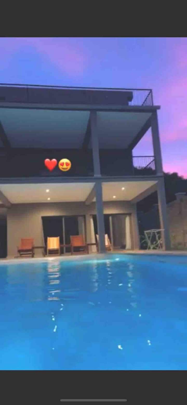 Villa Piscine Bord De Mer - Madagascar