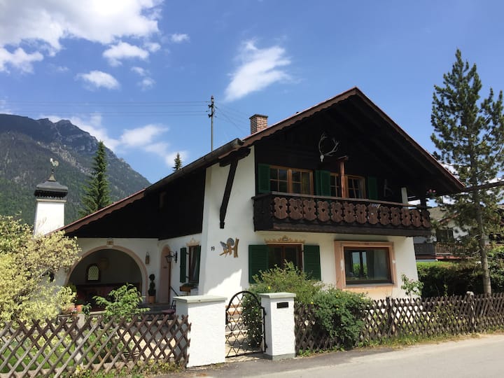 Idyllisches Bauernhaus (Ganzes Haus Mit Garten) - Ehrwald
