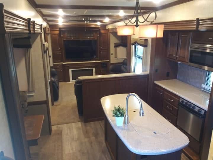 Westgate & Country Living Nearby Statefarm Stadium - Glendale, AZ