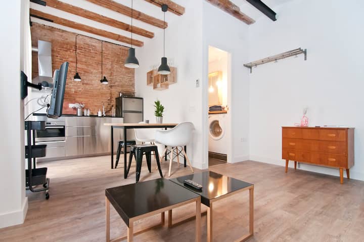 Cool & Hip Flat Near The Beach - Barcelona