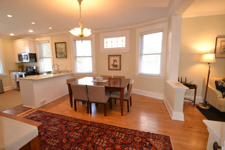 T-2 Clifton Gaslight Lg 2br Fully Furn - Cincinnati, OH