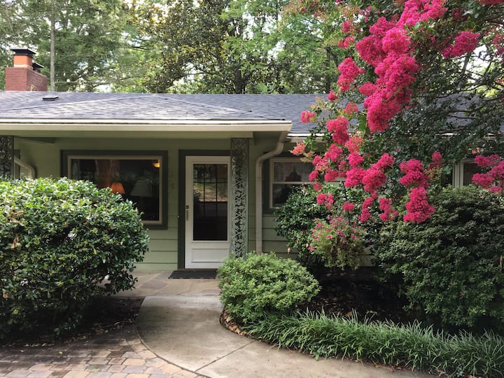 Magnolia Cottage - Tryon, NC