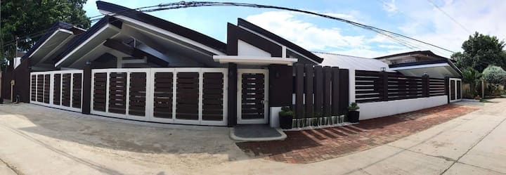 Big House W/nice Location Near Sm & Ateneo - Davao City