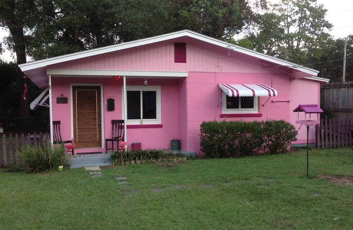Grant's Little Pink Bungalow In Midtown - Tallahassee, FL