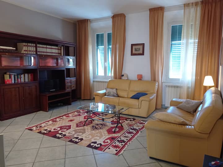Appartamento Con Incantevole Vista Mare - Livorno