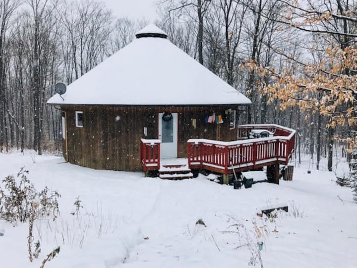 Maison Ronde éColo, Arts, Paix En Forêt - Saint-Sauveur