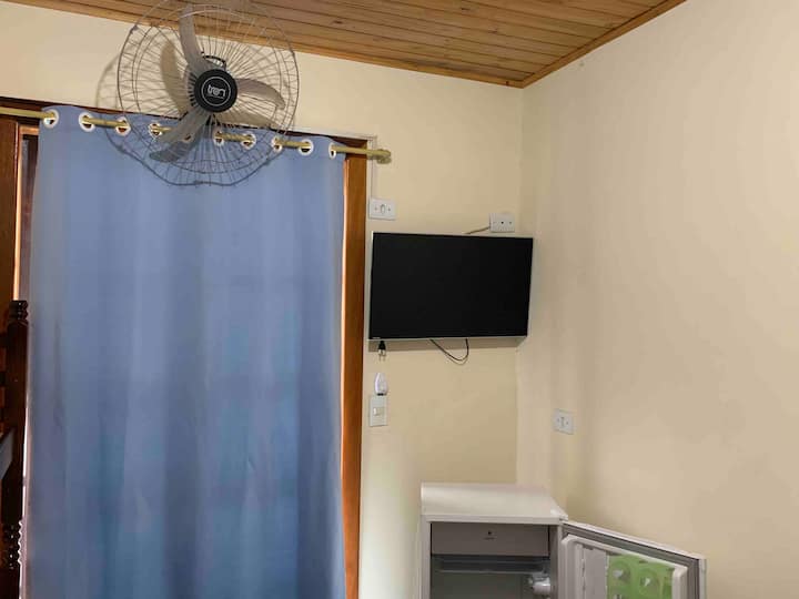 Private Accommodation With Bed Linen And Towels - Ubatuba