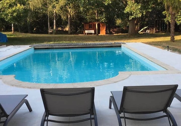 Splendide Propriété Avec Parc Arboré Et Piscine 86 - La Roche-Posay