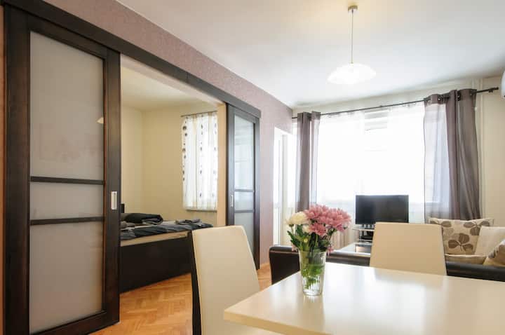 Top Location Mariya Luiza Blvd Fancy Apartment - Sofía