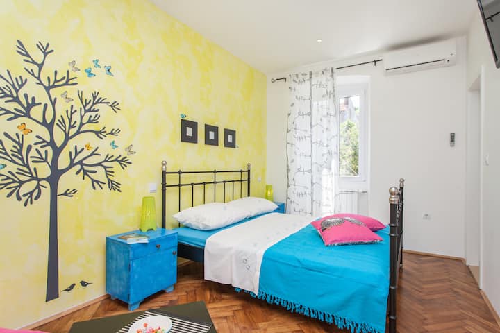 Vintage Romantic Studio, Old Town - Pula