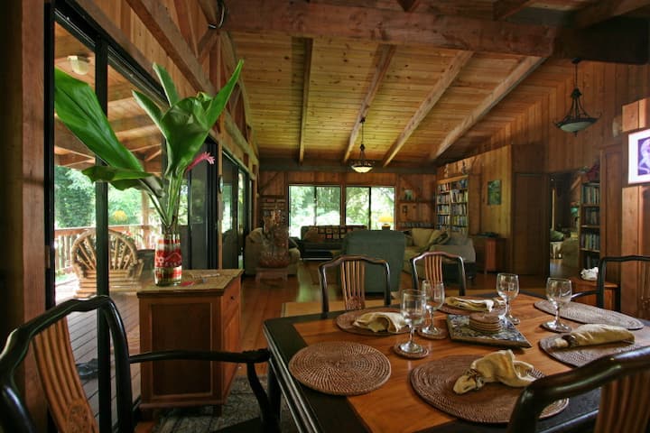 Main Lodge At Hawaiian Retreat - Hawái