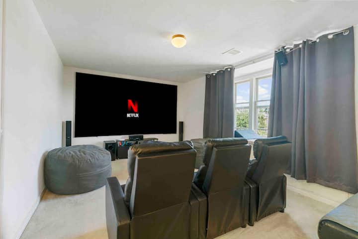 Near Airport-theater Room-long Term Welcome-group - Houston, TX