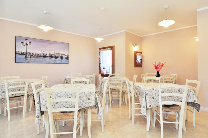 Double Room In A B&b Near Venice - Venezia