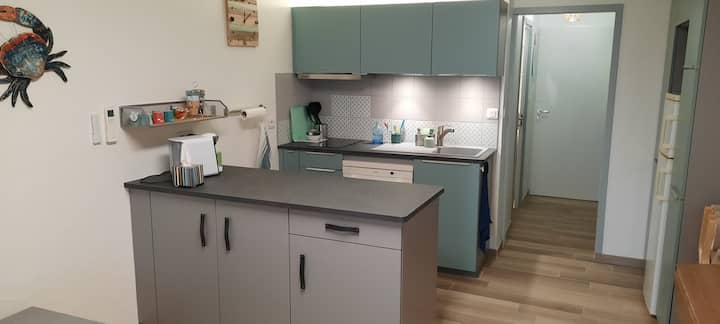 Studio Avec Jardin Et Vue Mer,  Proche De La Plage - Saint-Cyr-sur-Mer