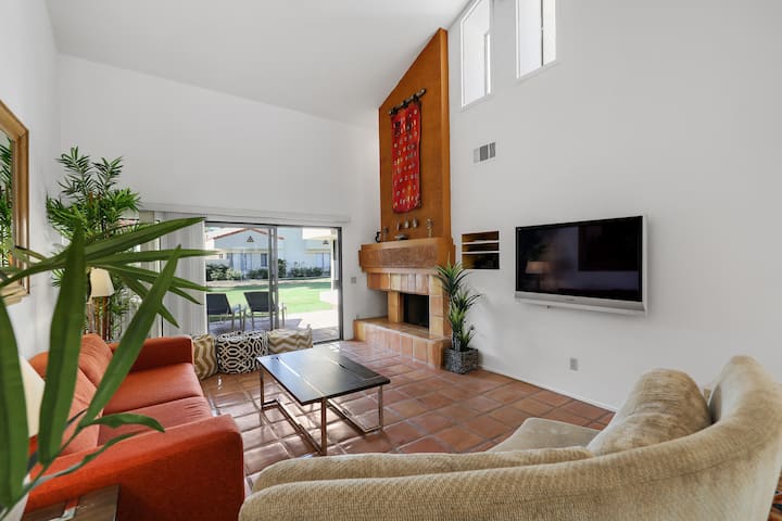 Modern 2b Casita Views & Next To La Quinta Resort - La Quinta, CA