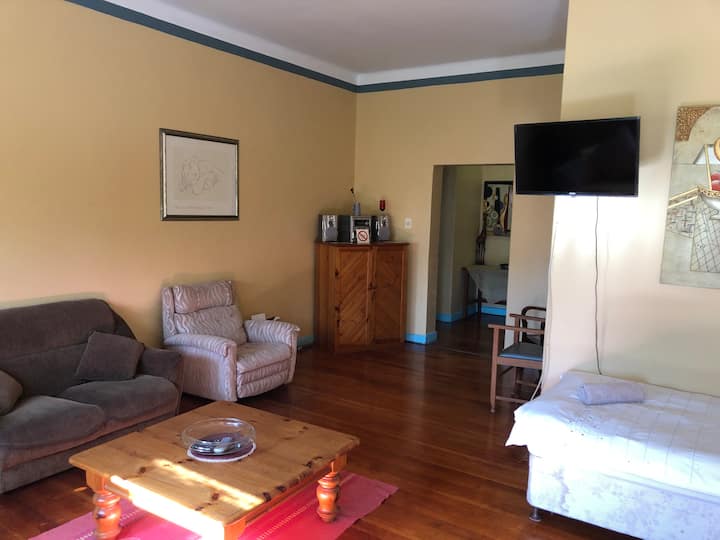 Bellevue Manor, Sea Point - The Dorchester Unit 14 - Kaapstad