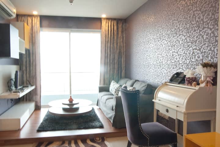 Oasis In The Heart Of Bangkok - Bangkok