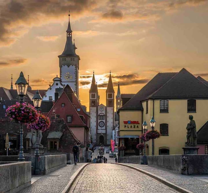 Wohnung An Der "Alten Mainbrücke" - Würzburg