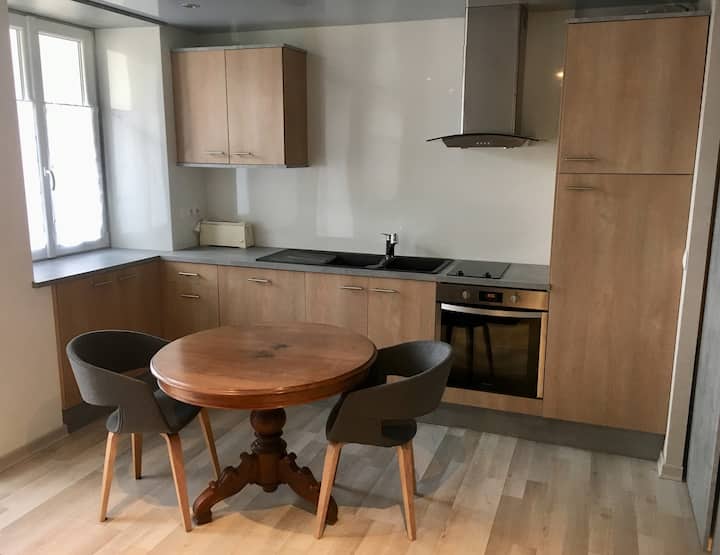 L’alexia, Charmant T2, Centre Ville De Pontarlier - Pontarlier