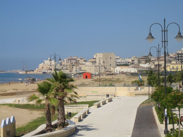 Emmanuel Casa Vacanze - Pozzallo