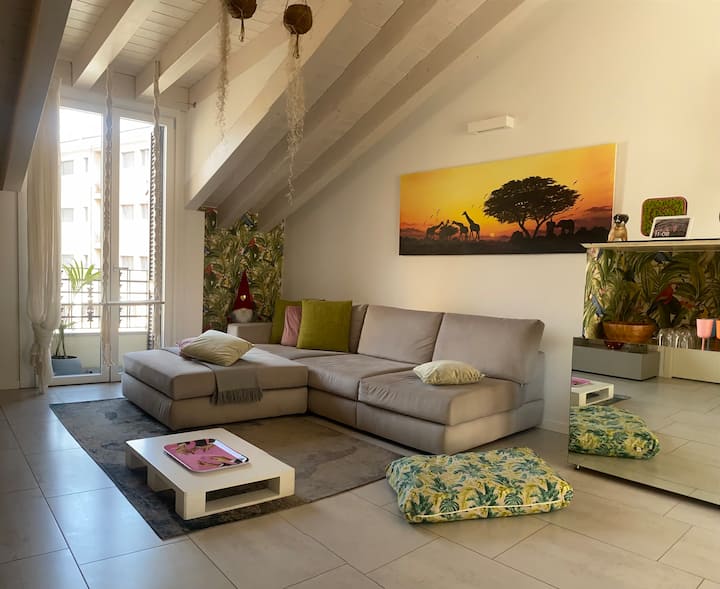 Elegant Home Near Metro-center Milan-garibaldi - Mediolan