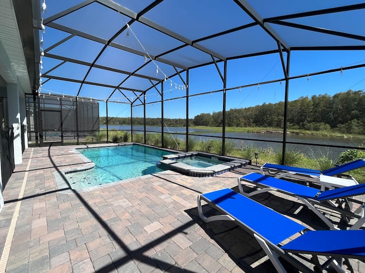 Secluded Luxury Villa With Pool Near Disneyland - Kissimmee