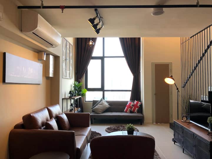 Aesthetic Duplex Suite - Aurelia @ Tamarind Suites - Cyberjaya