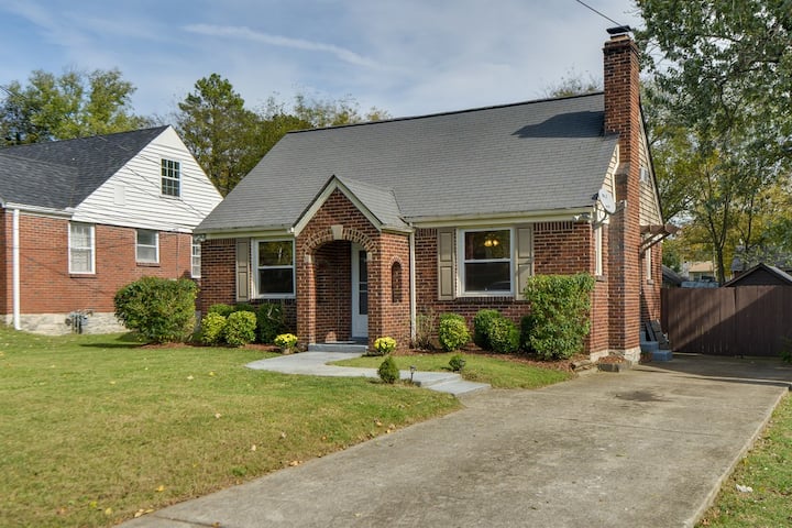 South Nashville House Ideal For Long Term Stay - 納什維爾