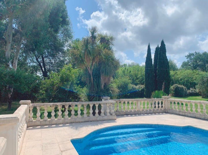 Grimaud Lux Large Guest House 4+ - Cogolin