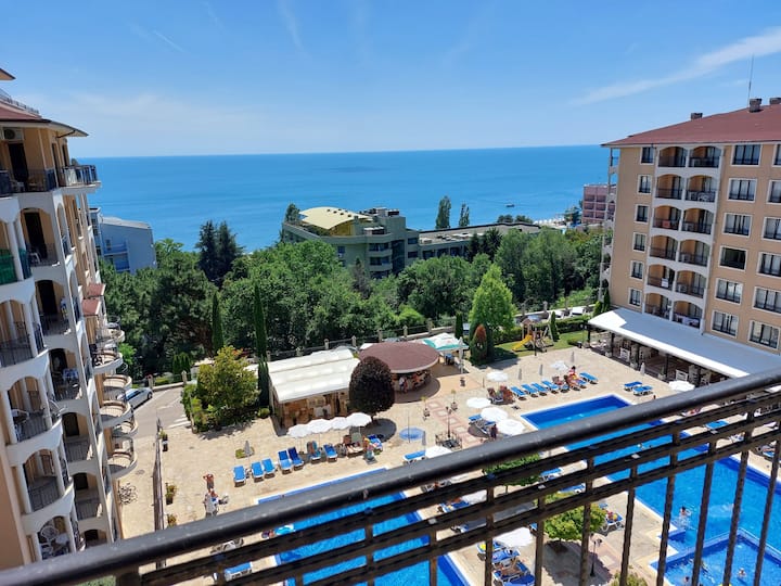 Appartement, 3 Slaapkamers, 2 Badkamers, 2 Balkons - Varna