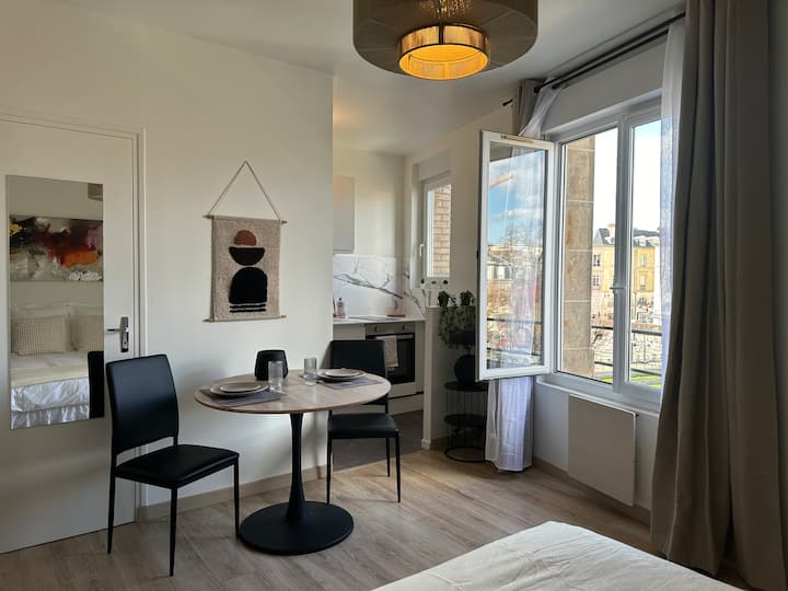 Appartement Hyper Centre - Forum - Lumineux - Wifi - Reims