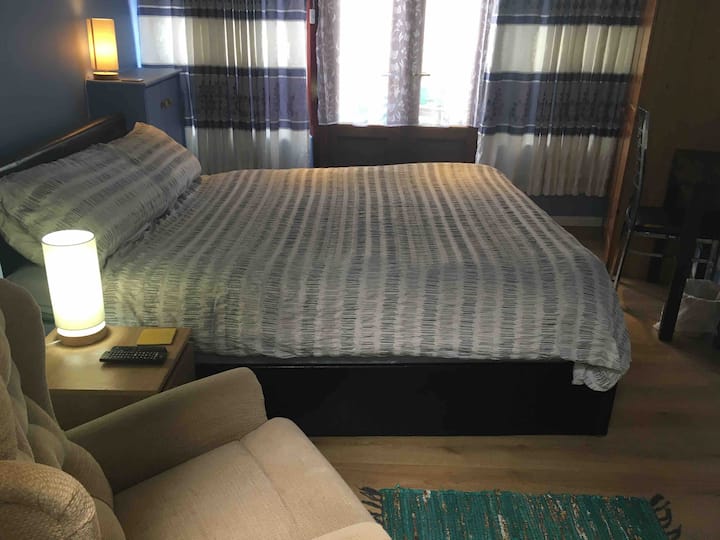 Blue Room Extension - Private Access/self Check-in - Oxfordshire