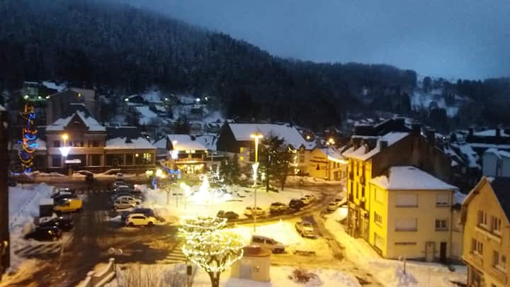 Au Centre Pour 4,à  La Nuit,pistes De Ski, Neige - Puy de Sancy