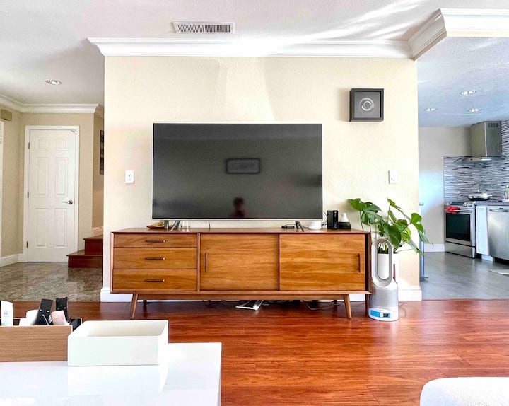 Comfy & Clean 2b2.5b Townhouse - Santa Clara, CA