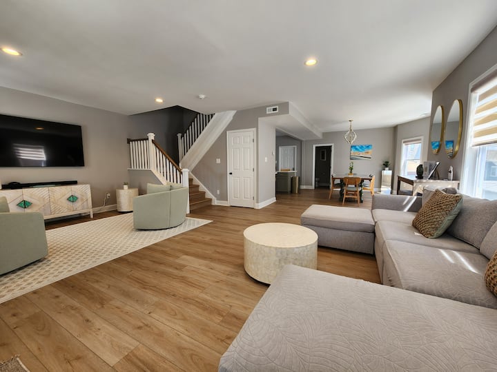 The Devon Ac- W/ Hot Tub! Near Boardwalk & Casinos - Atlantic City, NJ