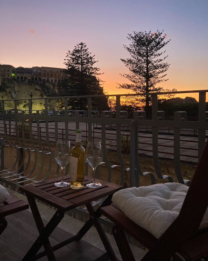 Charming Panoramic Apartment In Tropea - Tropea