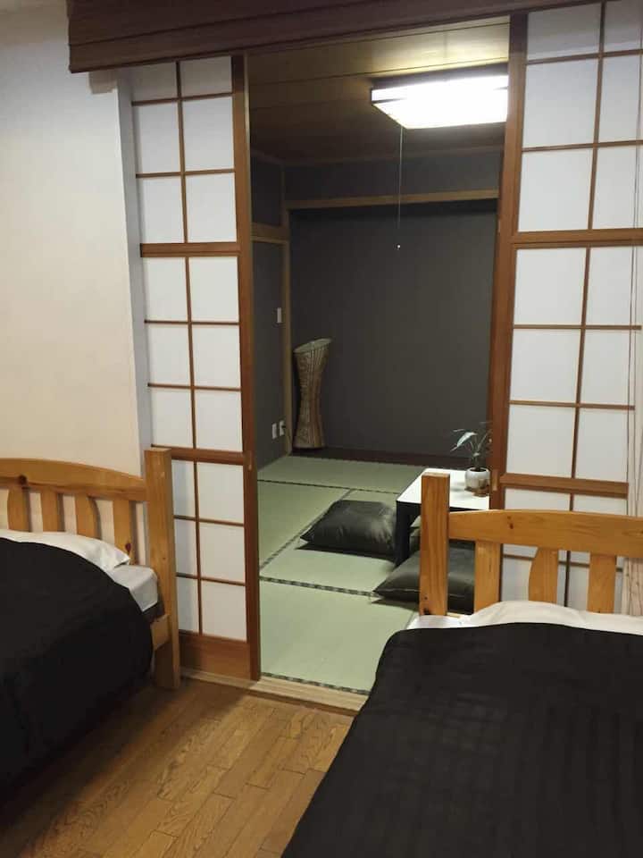 亲子家庭式民宿In池袋，地铁车站2分钟,直达新宿,银座,涉谷原宿，横浜中华街。近超市24h便利店 - Shinjuku Station