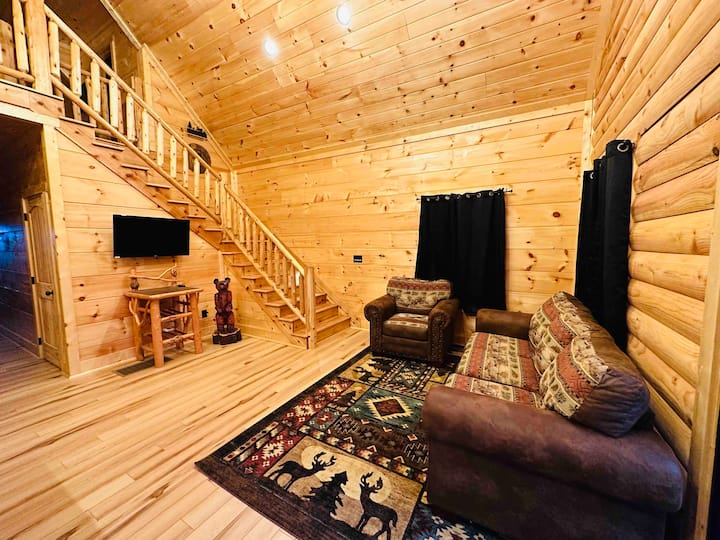 Bourbon Trail Retreat, Hot Tub-10 - Harrodsburg, KY