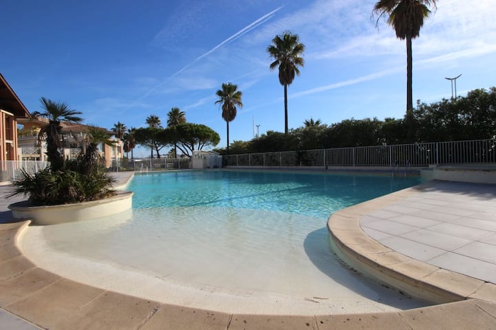 Appartement Avec Accès Plage - Plage de Saint-Aygulf