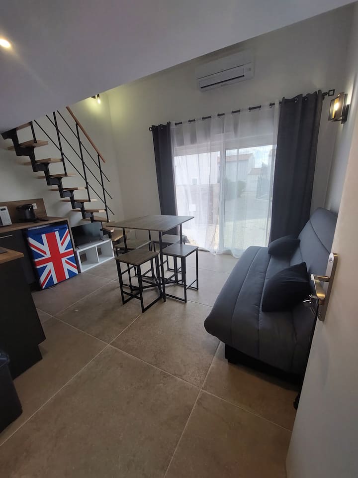 Appartement Neuf Dans Maison - Montpezat