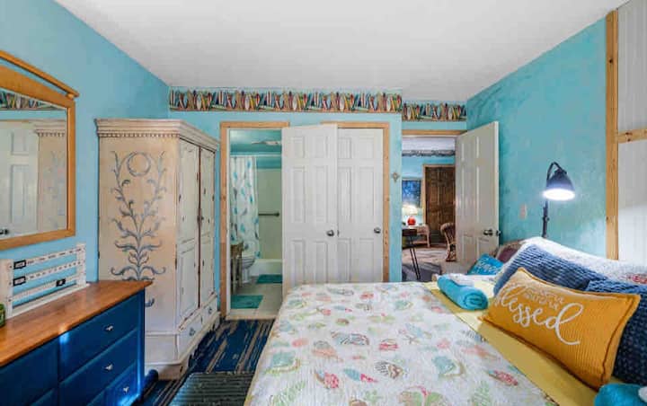Welcoming Cozy Oasis Near Port, Beach & Shops - Fort Lauderdale-Hollywood Airport (FLL)